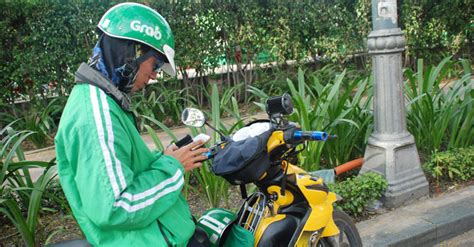 Anh chàng xe ôm và câu chuyện chở khách 78 nghìn đồng đầy xúc động Tinmoi