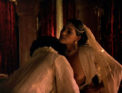 Sarita Choudhury Nue Dans Kama Sutra A Tale Of Love