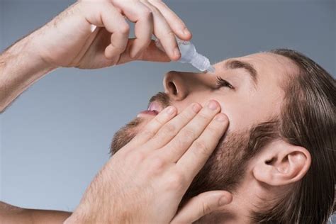 Dor nos olhos 12 principais causas tratamento e quando ir ao médico