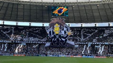 Torcida Organizada Do Cear Punida Por Mosaico Em Cl Ssico Rei Entenda
