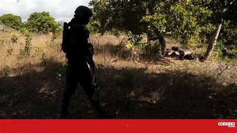 Agressões Detidos cinco agentes da polícia moçambicana suspeitos de