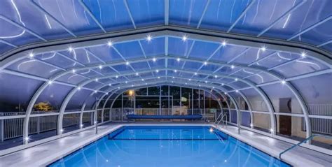 La Arquitectura En Las Cubiertas De Piscinas