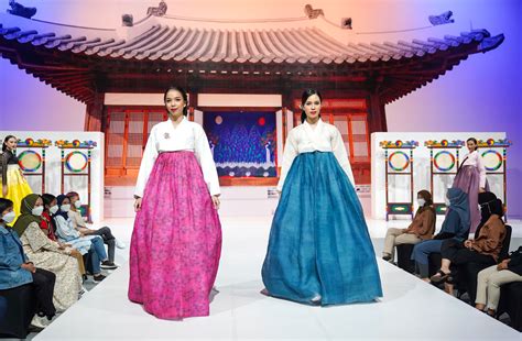 Hanbok Batik Fashion Show 2021 ONE EVENT