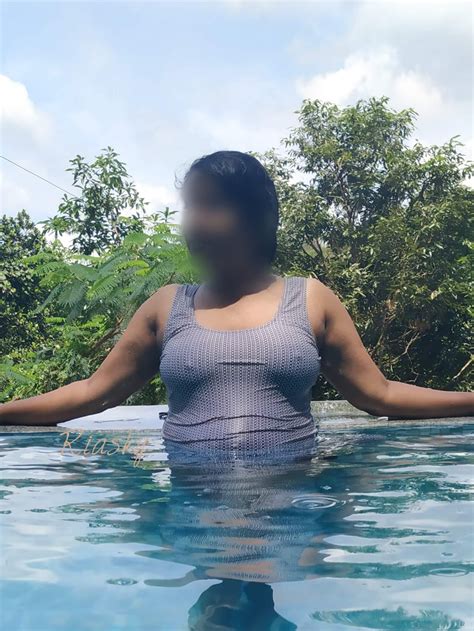 Covered But Can T Hide My Big Boobs Scrolller
