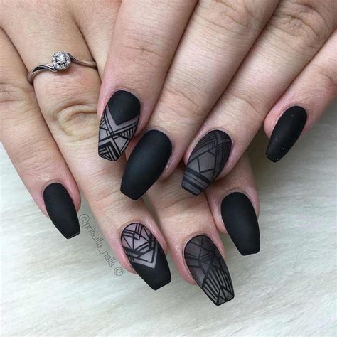 Álbumes 98 Foto Diseños De Uñas Negro Con Plata Actualizar