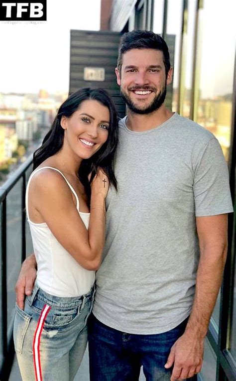 Rebecca Kufrin Sexy 7 Photos OnlyFans Leaked Nudes