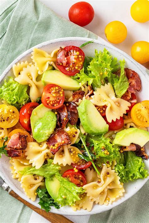 Ensalada De Pasta Con Aguacate Recetinas