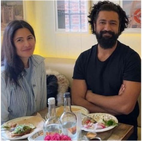 Katrina Kaif Vicky Kaushal S London Snapshot Sparks Internet Frenzy