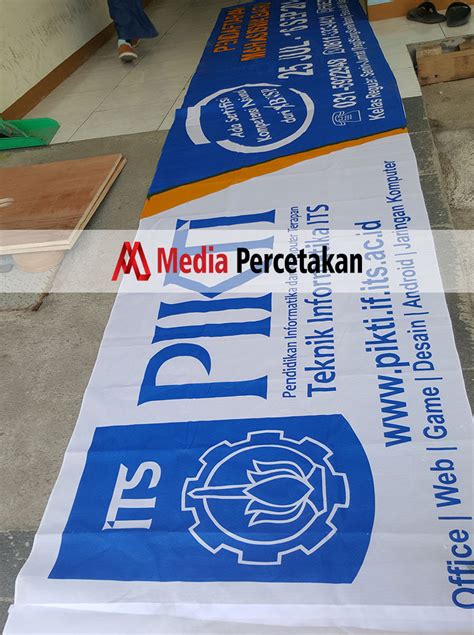 Cetak Umbul Umbul Kain Dan Spanduk Kain ITS