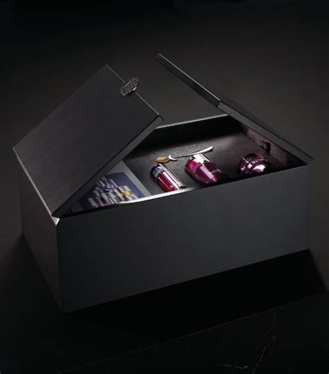 La Prairie Platinum Rare Luxury Holiday Ritual Gift Set Harrods UK