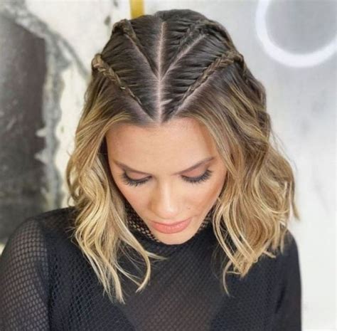 Peinados Con Trenzas De Lado Y Pelo Suelto