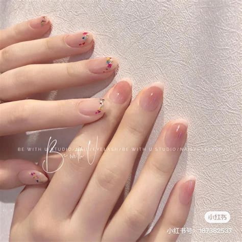 Những mẫu nail đẹp cho móng ngắn XINH siêu HOT cho nàng 2025