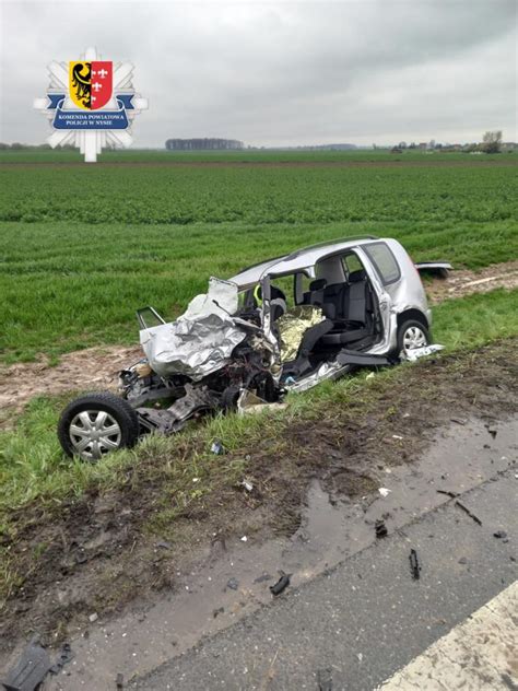 Tragiczny wypadek na DK 46 Nysa Opole Na miejscu zginęły 2 osoby O