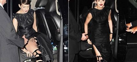 Anne Hathaways Wardrobe Malfunction Accidentally Flashed Her Privates
