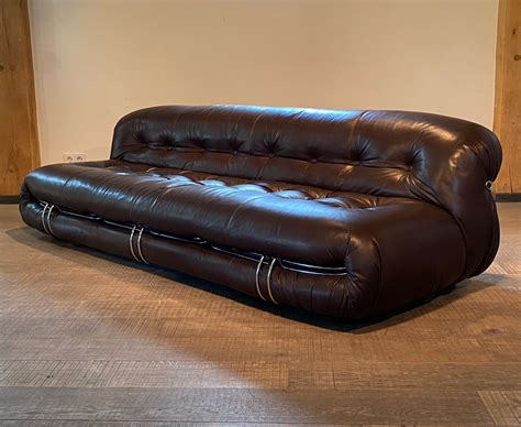 Cassina Soriana Sofa In Bordeaux Brown Leather By Afra Tobia Scarpa