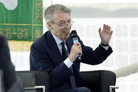 Moratti esalta il Napoli Il grande merito è di De Laurentiis