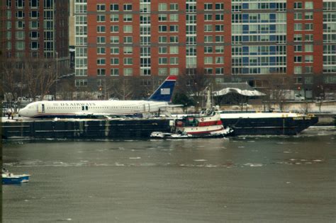 Miracle On The Hudson The Story Of US Airways Flight 1549