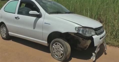 G1 um carro furtado menores são perseguidos e atropelam