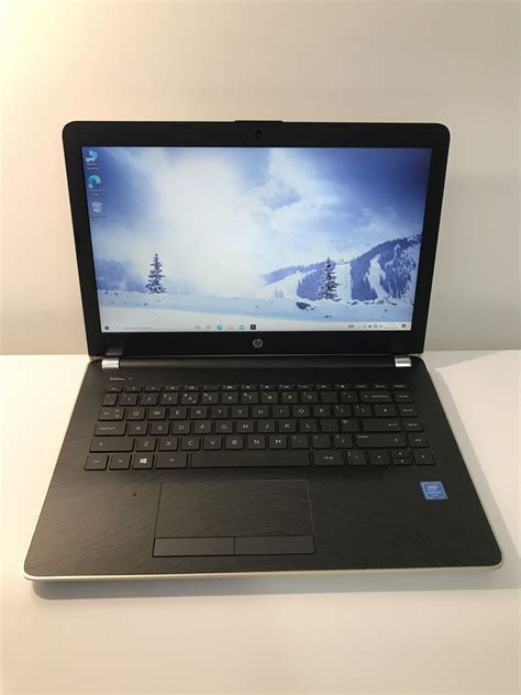 HP Notebook 14 bs047na și Acer Aspire E13 ES1 311 P82