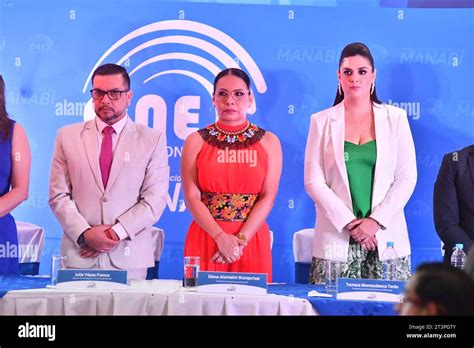 Portoviejo Cne Entrega Credenciales Asambleistas Manabi Portoviejo