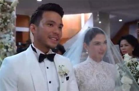 Ucap Janji Di Hadapan Pendeta Jessica Mila Dan Yakup Hasibuan Resmi