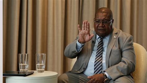 Presidente da Renamo diz que não tem medo da guerra e exige eleições
