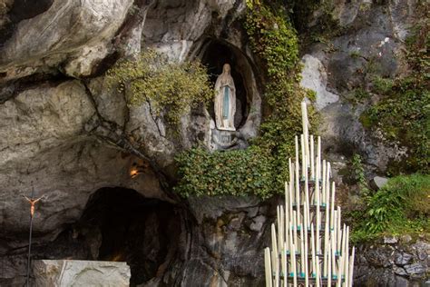 11 février Notre Dame de Lourdes et Journée Mondiale du Malade