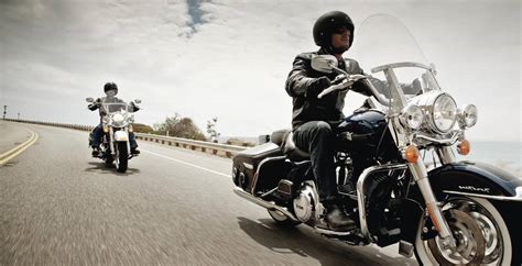 Qual a melhor moto para viagens 5 boas opções de estilo