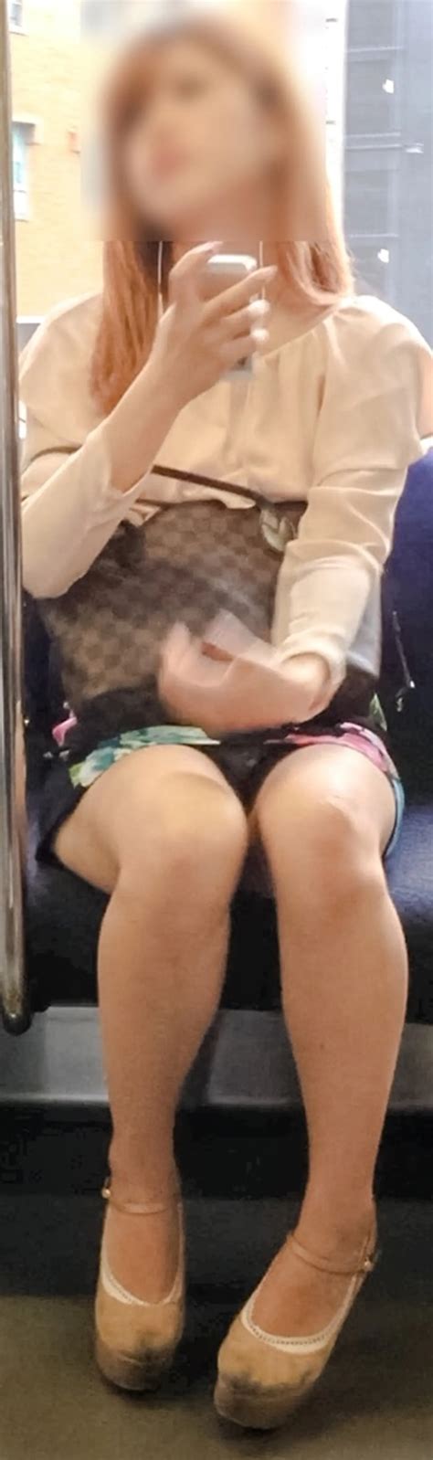 電車対面盗撮画像93枚 エロ画像ぱんちらちゃんねる