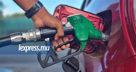 Carburants Baisse des prix à la pompe lessence de la stratégie
