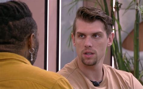 No BBB 23 Cristian se explica para Fred Nicácio após recado de Tadeu