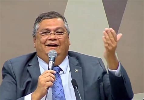 Bahia ba Se o senhor é da Swat eu sou dos Vingadores diz Flávio