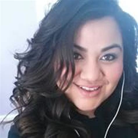 Stream Vienna Gonzales Music Listen To Songs Albums Playlists For
