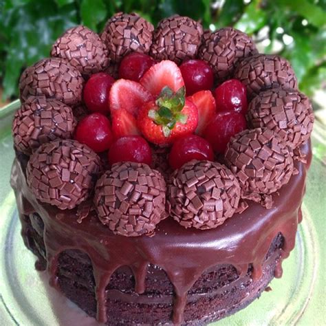 Bolo Pelado Naked Cake Em 2024 Bolo De Chocolate E Cereja Bolo De