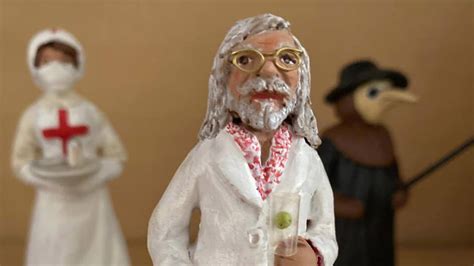 Une santonnière crée un santon à l effigie de Didier Raoult Vanity Fair