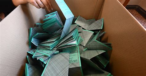 Elezioni Liguria Affluenza Sotto Il 46 Calo Di Quasi Otto Punti Dal