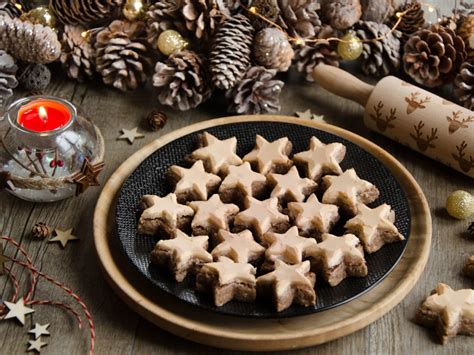 Zimtsterne ou étoiles à la cannelle à offrir pour Noël recette