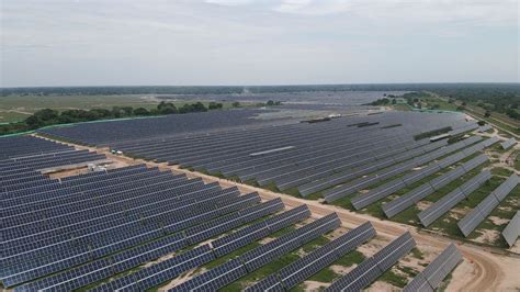 El proyecto solar La Loma el más grande que se construye en el país