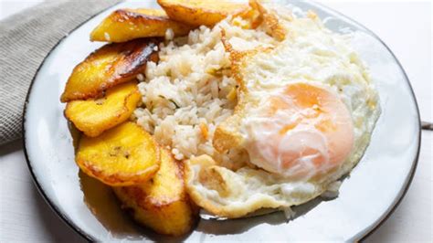 Arroz cubano sigue esta sencilla receta para tener una opción