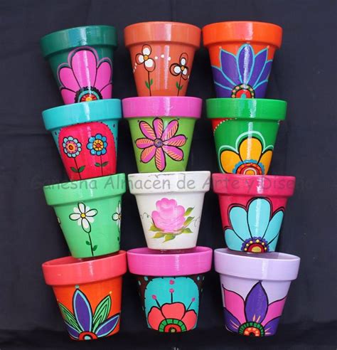 macetas de barro pintadas a mano diseños únicos Macetas pintadas