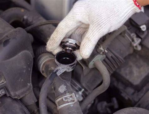Coolant Leaks Symptoms Causes And Repair