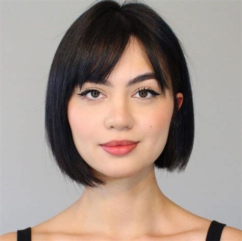 50 Amazing Haircuts For Round Faces Hair Adviser In 2022 Round Face