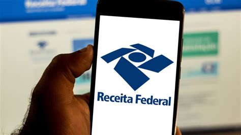 Novo leilão da Receita oferece iPhone por R 840 e carro por R 540