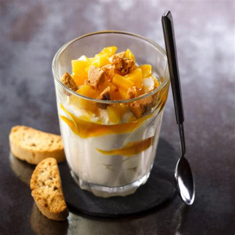 Verrine Mangue Chocolat Blanc Croustillant De Canistrelli Condifa