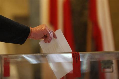 Wybory 2020 Tłumy przy urnach w Bydgoszczy To nic w porównaniu z
