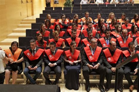 Acte de graduació de l estudiantat de les titulacions de la Facultat de