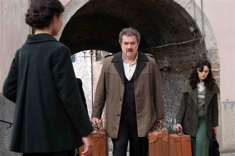 La Rosa Dell Istria Film Tv Trama Attori Cast Finale Dove Girato