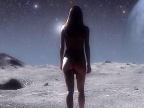 SARAH BUTLER Nude AZNude
