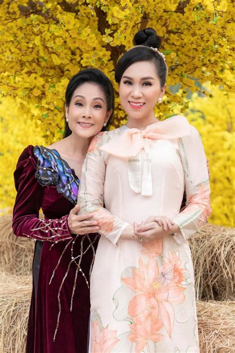Cháu gái NSƯT Vũ Linh lên tiếng khi mẹ ruột bị chỉ trích Mẹ xin của