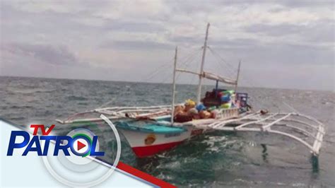 Pamilyang Na Stranded Sa Karagatan Ng Bato Leyte Sinagip Ng PCG TV